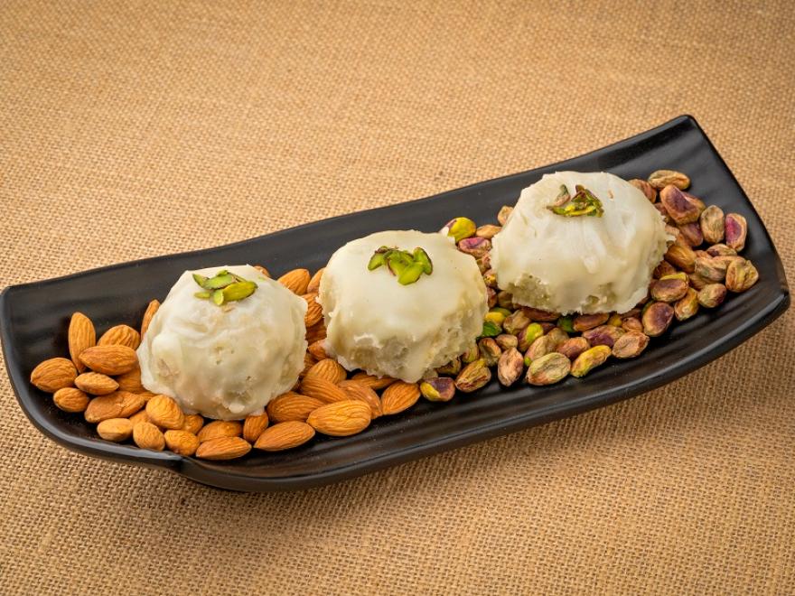 Buy Sweets online | Buy Namkeen & Snacks Online - Jamnadas Ghariwala Surat