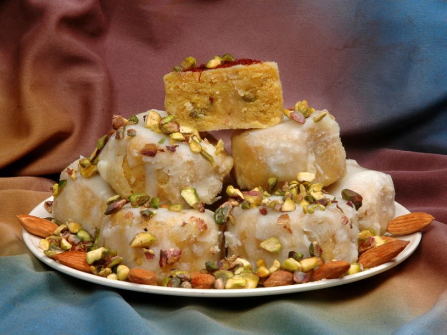 Buy Sweets online | Buy Namkeen & Snacks Online - Jamnadas Ghariwala Surat